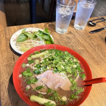 Z ASIAN - VIETNAMESE KITCHEN - Updated December 2024 - 665 Photos & 272 ...