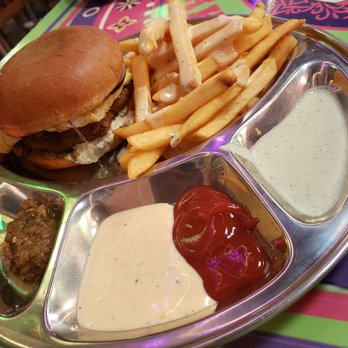 KARACHI KAFE - Updated October 2025 - 252 Photos & 79 Reviews - 2999 E ...