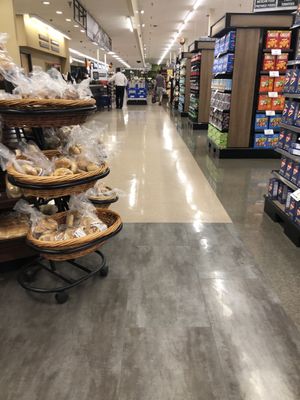 BIG Y - Updated December 2025 - 29 Photos & 31 Reviews - 275 New ...