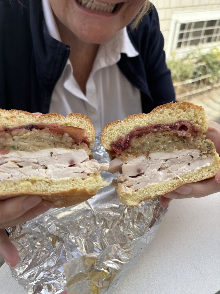 PORTLY PILGRIM - Updated August 2025 - 18 Photos & 24 Reviews - 170 ...