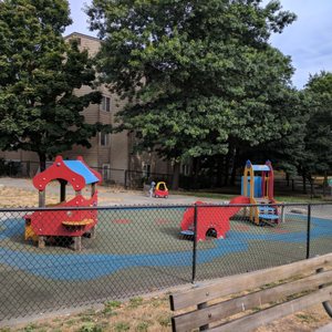 LYNN STREET MINI PARK - Updated May 2025 - 12 Photos - 2291 Fairview ...