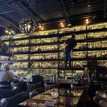 VOLSTEAD HOUSE WHISKEY BAR AND SPEAKEASY, EAGAN - Cocktail Bar - 1278 ...