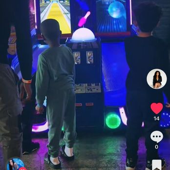 CIDERCADE HOUSTON - Updated September 2024 - 675 Photos & 441 Reviews ...