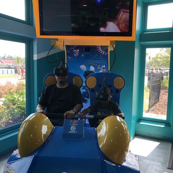 LULU’S BEACH ARCADE AND ROPES COURSE - Updated July 2025 - 50 Photos ...