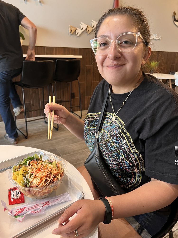 HULA POKE - SAN PEDRO - Updated September 2025 - 322 Photos & 252 ...