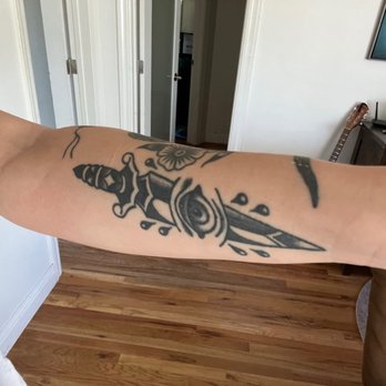 GOOD BOY TATTOO PARLOR - Updated December 2025 - 30 Photos - 555 ...