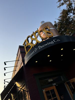 BOSCOS RESTAURANT & BREWING COMPANY - Updated October 2025 - 529 Photos ...