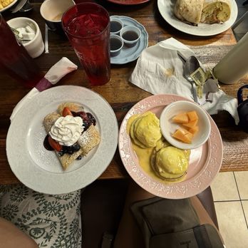 WILD BERRY CAFE NAPLES - Updated December 2025 - 51 Photos & 45 Reviews ...