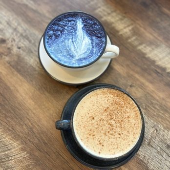 ISSA VIBE CAFE - Updated June 2024 - 45 Photos & 44 Reviews - 211 E ...