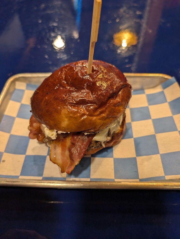 LALA’S BURGERS - Updated January 2026 - 135 Photos & 59 Reviews - 13750 ...