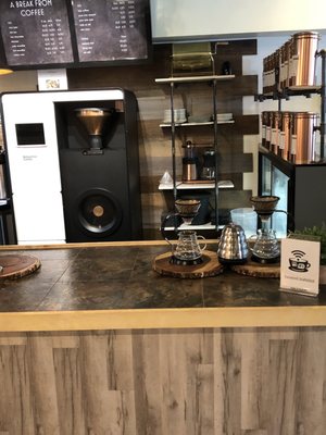 LATITUDE CAFE - 34 Photos & 38 Reviews - W156N9636 Pilgrim Rd ...