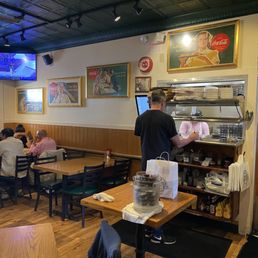 ARCHIE MOORES NH - Updated July 2025 - 163 Photos & 229 Reviews - 188 ...