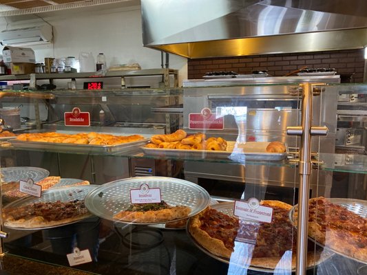 BROZINNI PIZZERIA - Updated October 2024 - 140 Photos & 169 Reviews ...