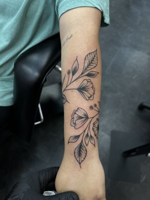 CREATIVE MINDS TATTOO - Updated August 2025 - 133 Photos & 39 Reviews ...