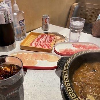 HOT POT HERO - Updated August 2025 - 680 Photos & 464 Reviews - 10045 ...