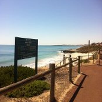 NORTH BEACH - Updated July 2025 - 23 Photos - 1 North Beach Road, North ...