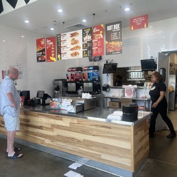 DAVE’S HOT CHICKEN - Updated October 2025 - 47 Photos & 43 Reviews - 529 Dr Calvin Jones Hwy ...