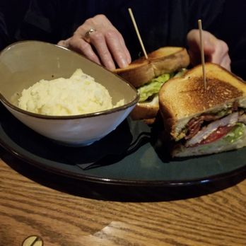 TAVERN IN THE SQUARE - Updated December 2024 - 31 Photos & 62 Reviews ...