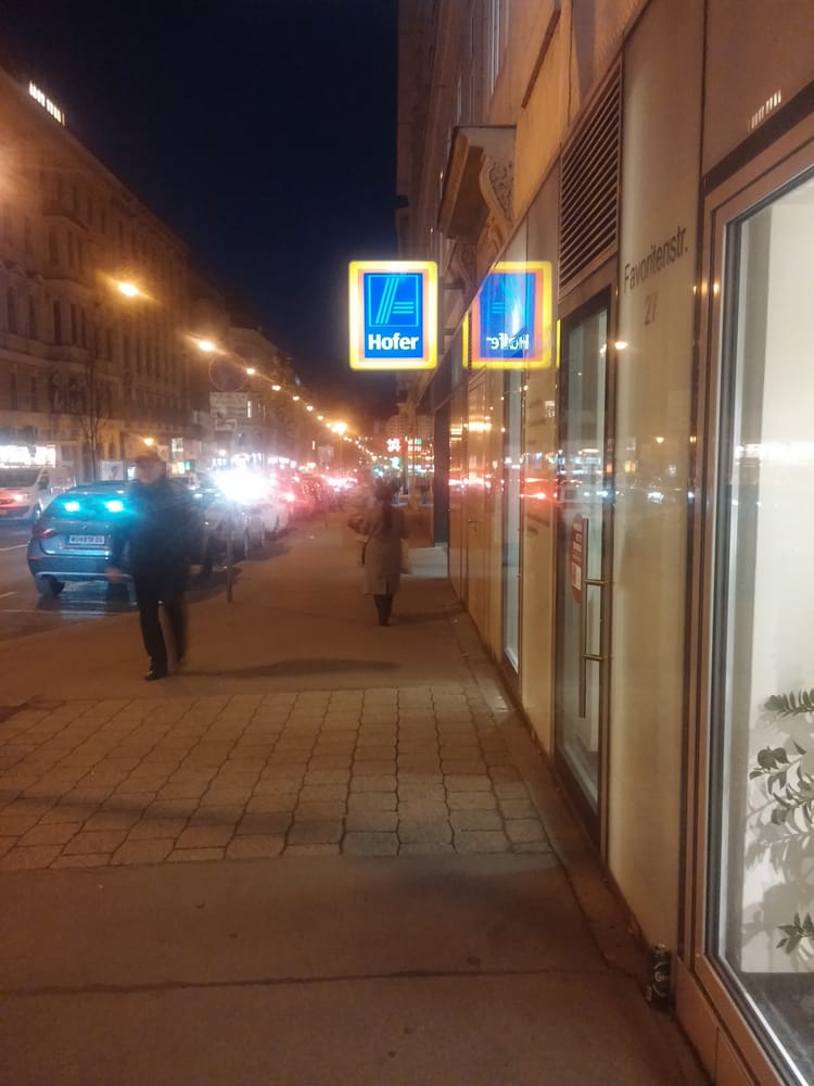 HOFER - Updated January 2025 - Favoritenstr. 27-27a Stiege 1, Wien ...