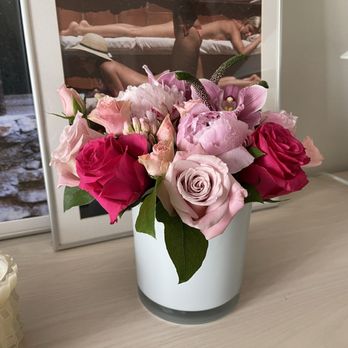 SCOTTS FLOWERS NYC - Updated September 2024 - 395 Photos & 368 Reviews ...