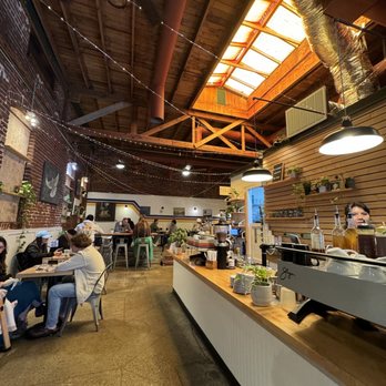 COMPONENT COFFEE LAB - VISALIA - Updated November 2024 - 624 Photos ...