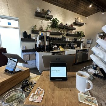 FEELLOVE COFFEE - Updated December 2024 - 380 Photos & 355 Reviews ...