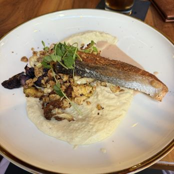 FIN POINT OYSTER BAR & GRILL - Updated December 2025 - 845 Photos & 610 ...