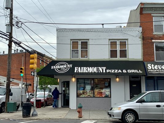 FAIRMOUNT PIZZA AND GRILL - 118 Photos & 245 Reviews - 2000 Fairmount ...