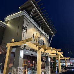 WILDFIN AMERICAN GRILL - Updated August 2025 - 407 Photos & 552 Reviews ...