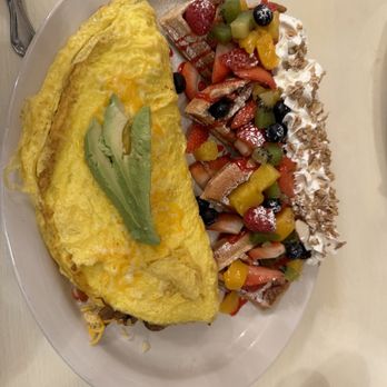 DULCE MAMI CAFÉ RIVERSIDE - Updated August 2024 - 71 Photos & 26 ...