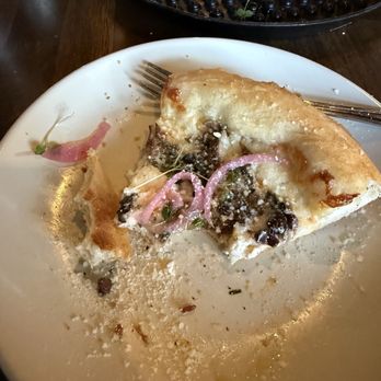 BACKPACKER PIZZA - Updated August 2025 - 19 Photos & 28 Reviews - 421 ...