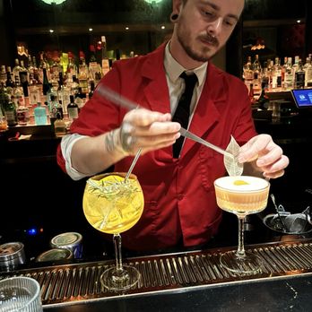 TIGER BAR - Updated June 2024 - 108 Photos & 43 Reviews - 2909 B ...