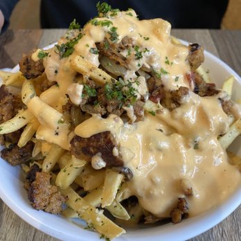 THE LOCAL PROVISIONS - Updated June 2024 - 281 Photos & 139 Reviews ...