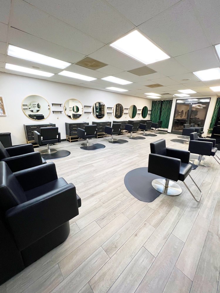 WALL 2 WALL CONSTRUCTION - Updated December 2025 - 73 Photos & 28 ...