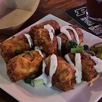 CHECKERED FLAG TAVERN - Updated October 2025 - 386 Photos & 171 Reviews ...