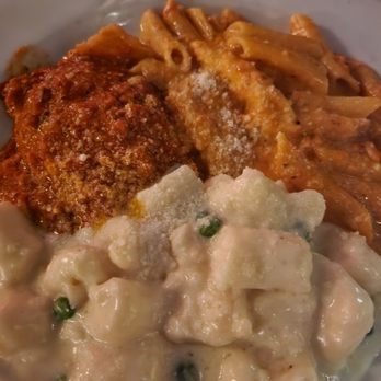 AVANTI - 220 Photos & 335 Reviews - 2728 E Thomas Rd, Phoenix, Arizona ...