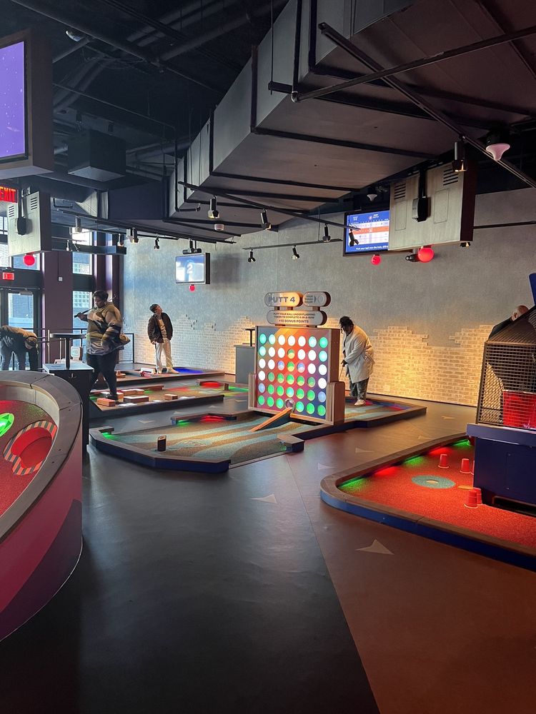 PUTTSHACK - NASHVILLE - 56 Photos & 27 Reviews - 138 12th Ave N ...