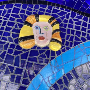 QUEEN CALIFIA’S MAGICAL CIRCLE GARDEN - 815 Photos & 129 Reviews - 3333 ...