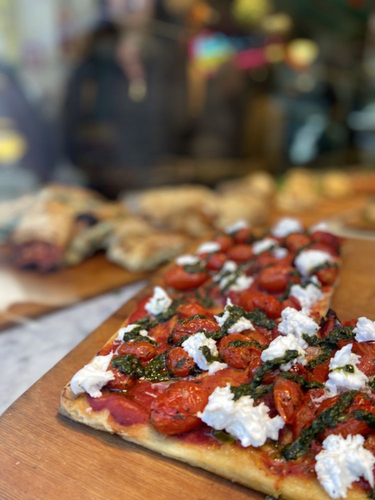UNREGULAR PIZZA - Updated May 2026 - 710 Photos & 424 Reviews - 135 4th ...