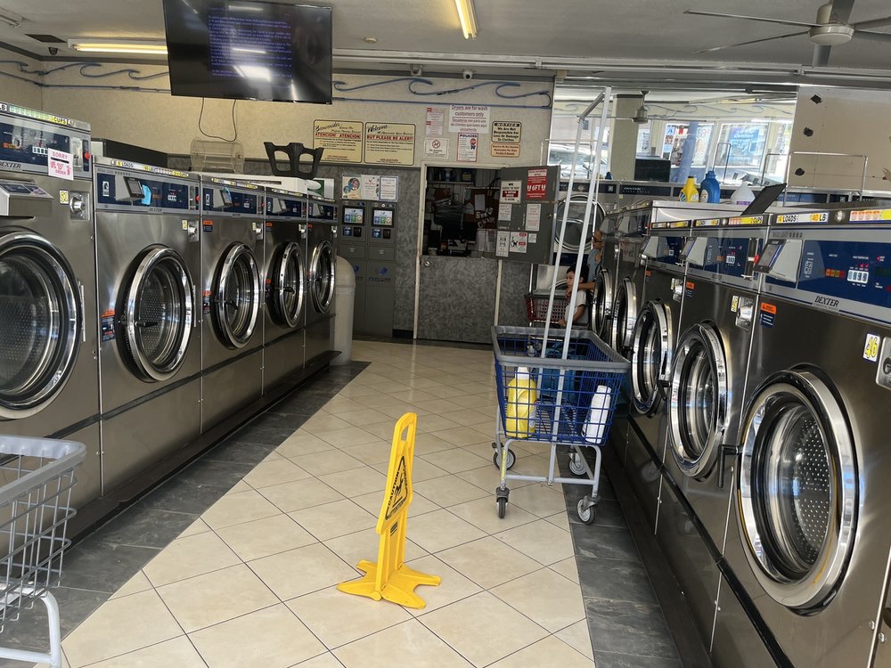 SUDS R US LAUNDROMAT - Updated May 2026 - 34 Photos & 69 Reviews ...