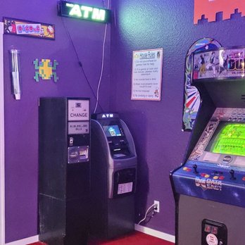 RACK IT UP - Updated September 2025 - 27 Photos - 3208 Whipple Ave ...