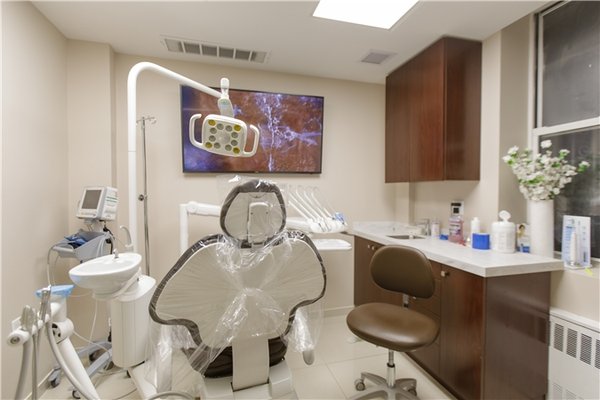 EXPERT DENTAL - Updated April 2026 - 117 Photos & 930 Reviews - 110 E ...