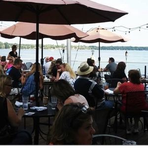 THE BEACH TIKI BAR & BOIL - 214 Photos & 241 Reviews - Seafood - 142 E ...