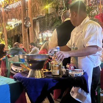 EDITH’S - Updated June 2024 - 1109 Photos & 622 Reviews - Camino a ...