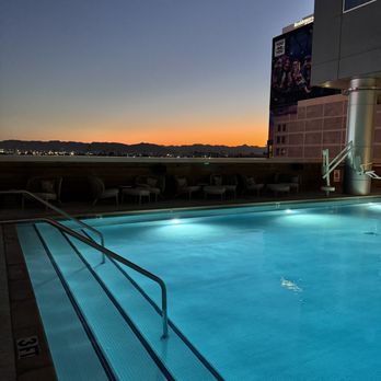 EDEN ROOFTOP BAR - Updated March 2025 - 149 Photos & 92 Reviews - 2 E ...