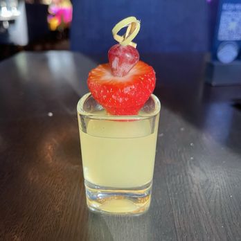 LIMONCELLO ITALIAN RESTAURANT & WINE BAR - Updated May 2025 - 1426 ...