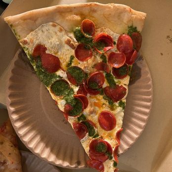 FAMOUS ORIGINAL RAY’S PIZZA - Updated September 2024 - 316 Photos & 508 ...