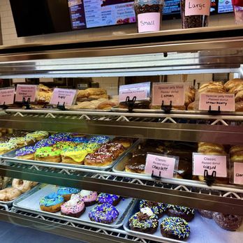 UFFDA DONUTS - Updated December 2025 - 85 Photos & 55 Reviews - 13716 ...