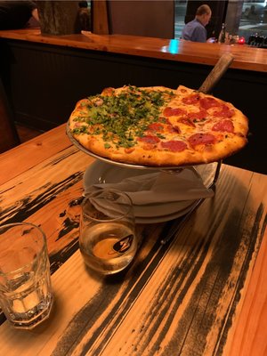 ZEEKS PIZZA - 435 Photos & 782 Reviews - 419 Denny Way, Seattle ...