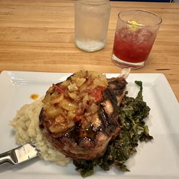 SCRATCH KITCHEN AND TAPROOM - 346 Photos & 164 Reviews - 160 E Cedar St ...